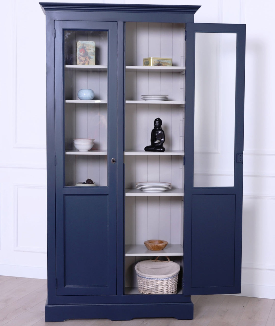 Maxwell display cabinet store
